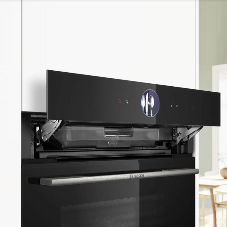 Bosch Malta: HSG7361B1 Series 8 Oven – Full Steam, AirFry, WiFi
